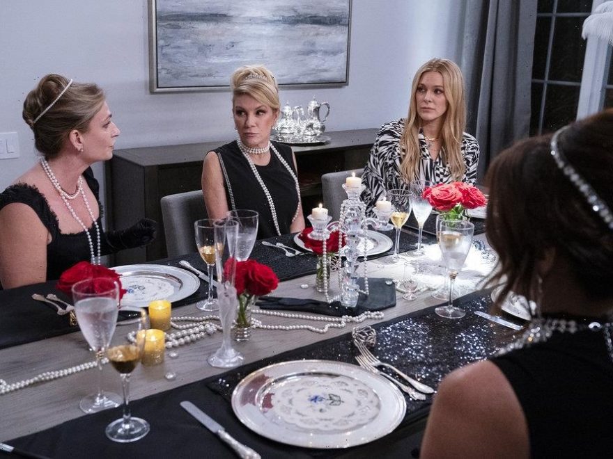 'RHONY': Heather Thomson Is Banished to the 'Lower Level' at Ramona ...