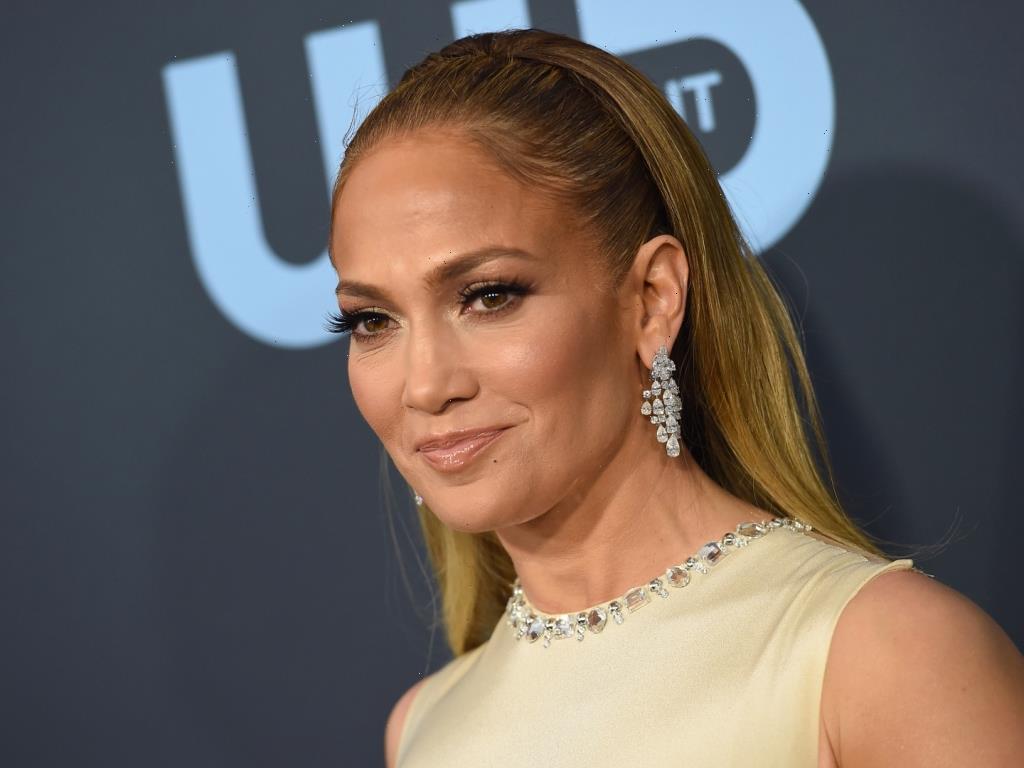 Jennifer Lopez Gets Her Glowy Skin From This $45 Moisturizer on Amazon ...